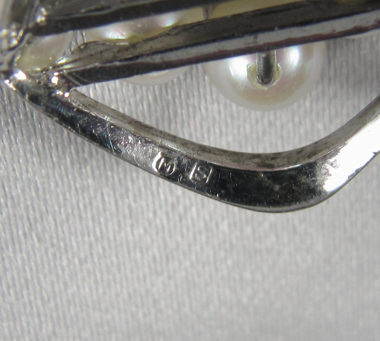 Identifying Vintage Mikimoto Pearl Jewellery - emprades vintage + design