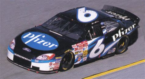 Bubba Wallace Partners With Novant Health to Educate About COVID-19 ...