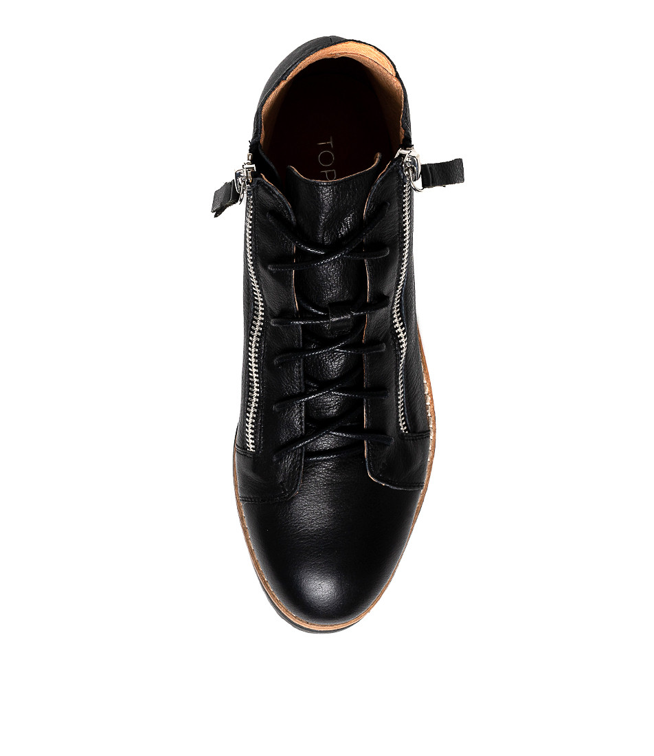 ORRA Boots in Black Leather - Top End Shoes