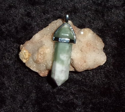 Stone Point Pendant with COIR DJINN - Mystic Morning Treasures