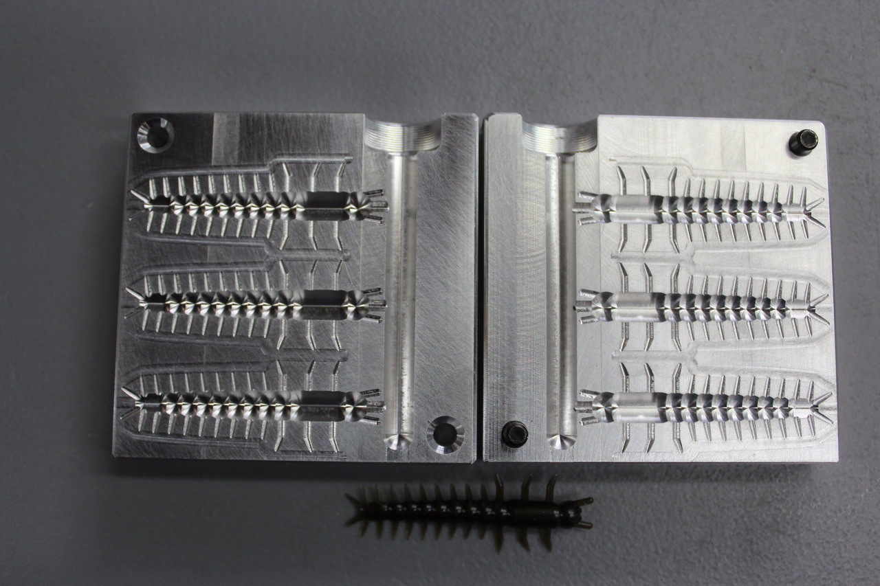 Hellgrammite - 2" - 3 or 12 cavity mold - JACOBS MOLD & MACHINE
