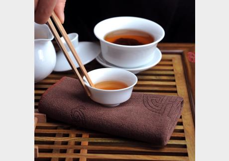 A Tea Ware Guide to Chinese Gong Fu Tea Ceremony - Tao Tea Leaf ...
