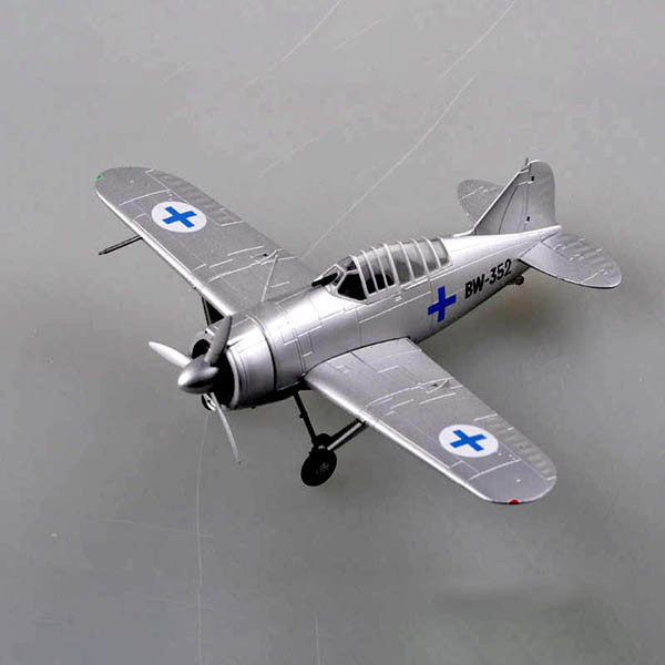 F2A Buffalo Display Model Finnish Air Force, 1:72 Easy Models EM-36384