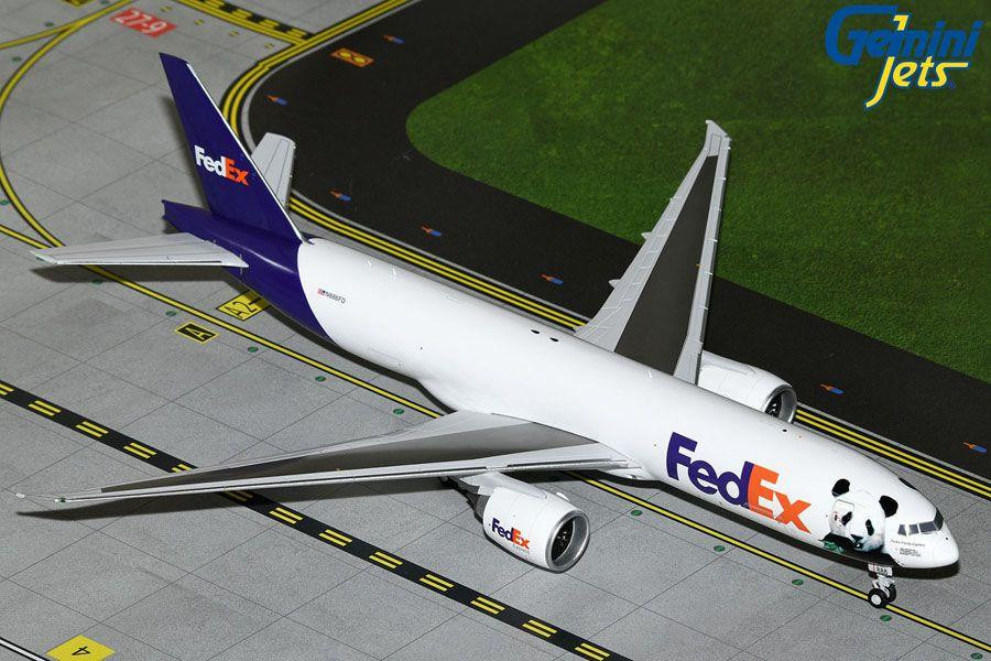 FedEx Express 777-200LR, Panda Express N886FD Gemini Diecast Display ...