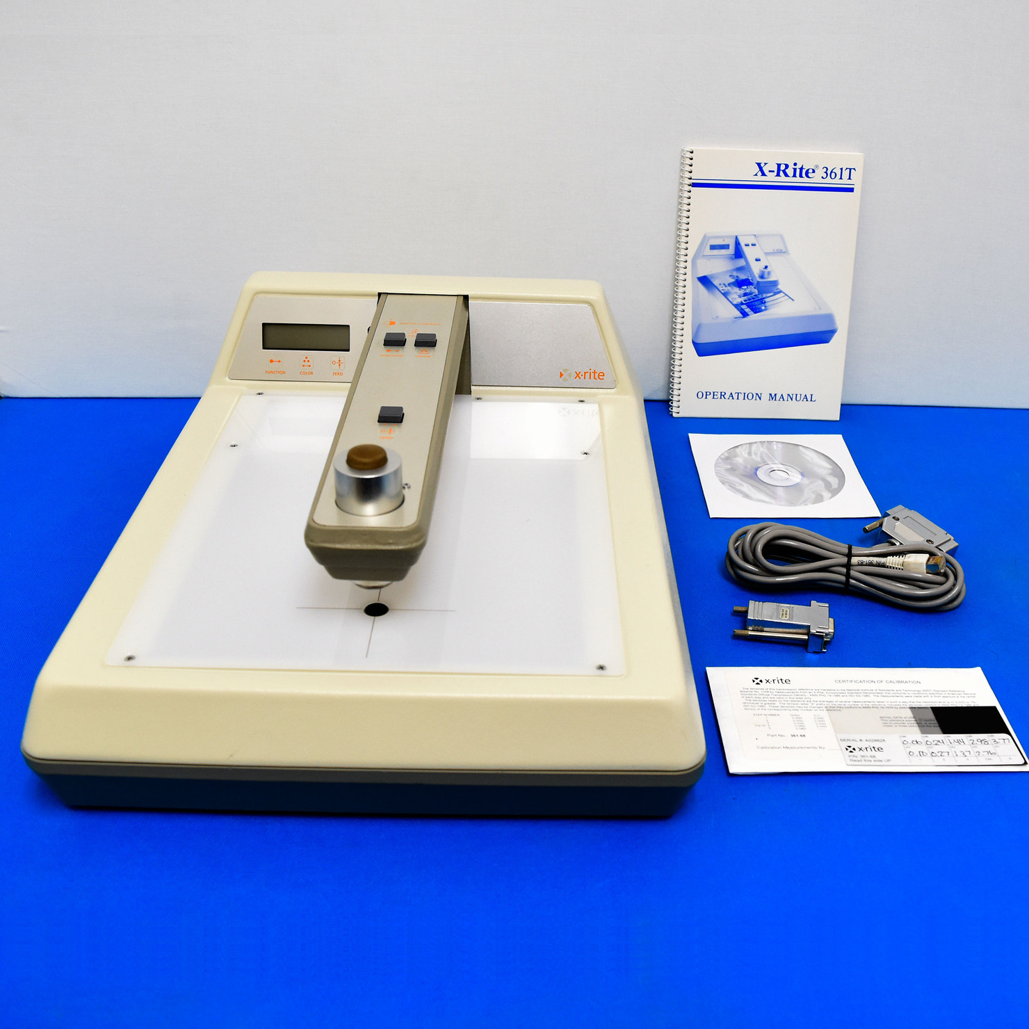 X-rite 361T Transmission Densitometer Table top Excellent Condition ...
