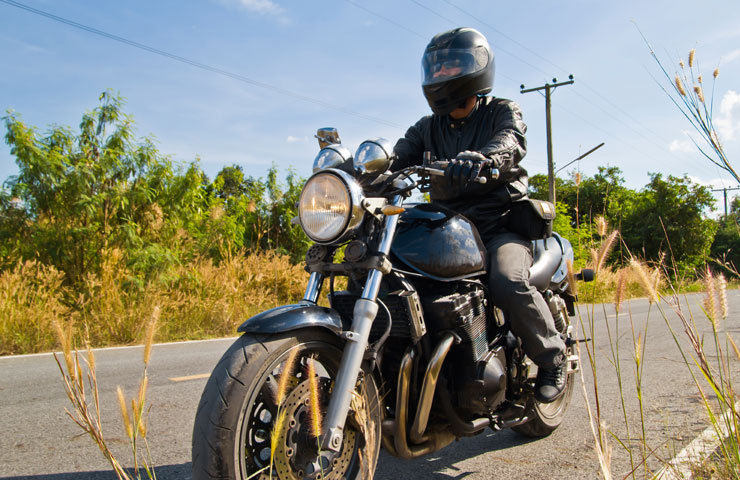9 Important Things to Bring During Your Motorcycle Trips | RhinoLeather ...