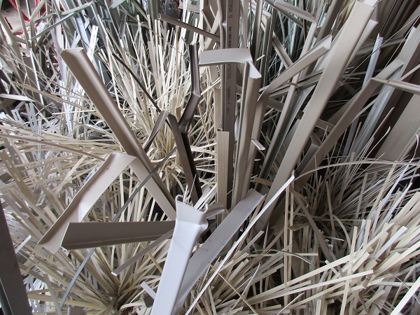 Fishiding artificial fish habitat structures