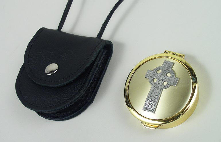 Leather Pouch For Communion Pyx - Leathersmith Designs Inc.