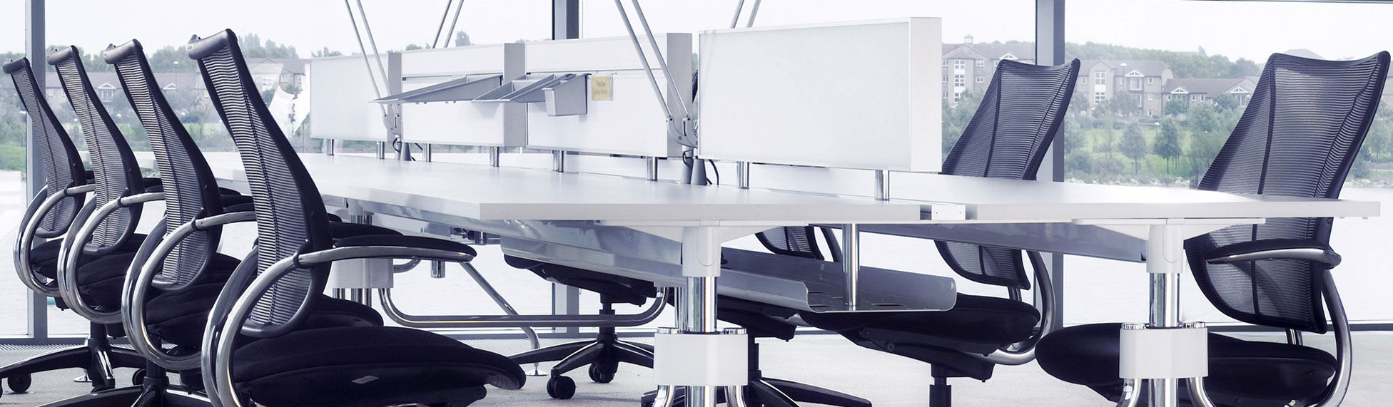 The Liberty Chair from Humanscale, Designed by Niels Diffrient - Think ...