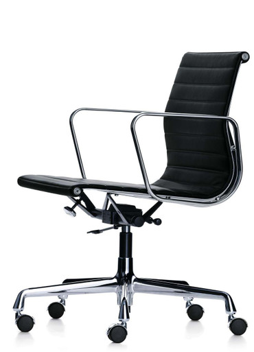 Vitra Eames Aluminium Chair EA 117 by Charles & Ray Eames